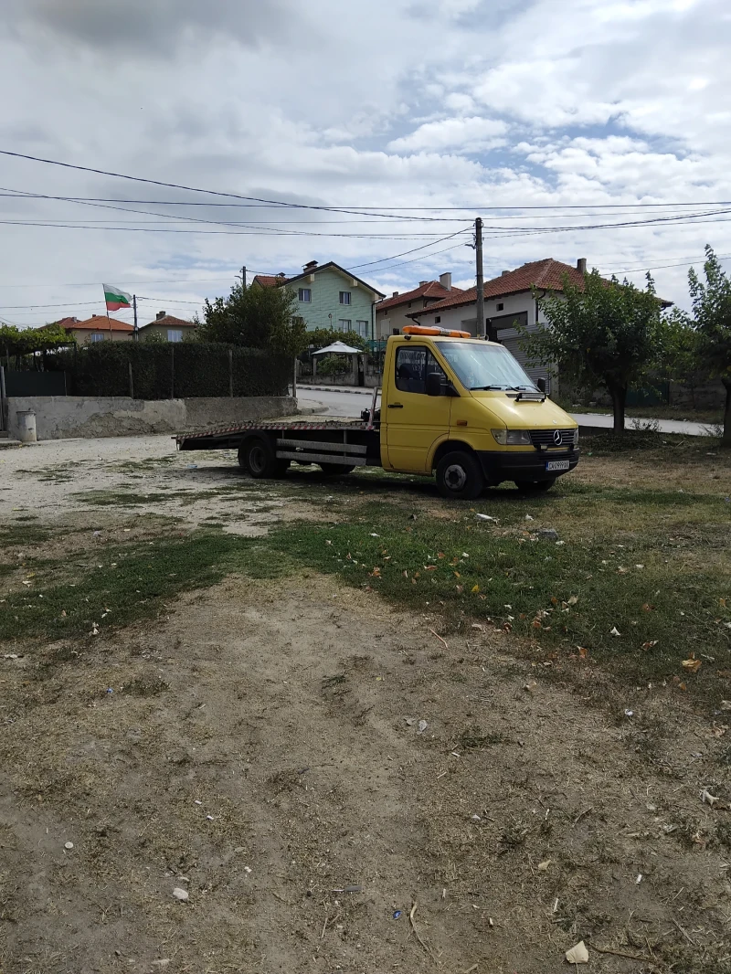 Mercedes-Benz 412 Sprinter в Бусове и автобуси в гр. Бургас ...
