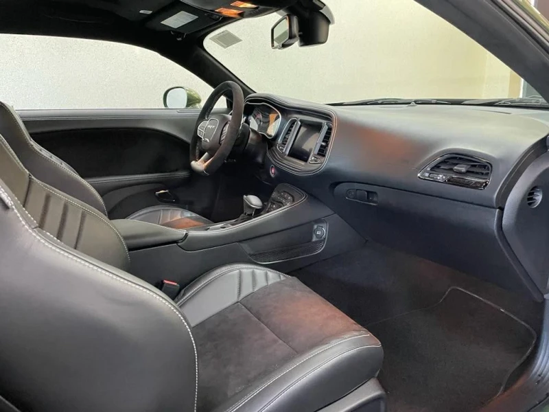 Dodge Challenger SRT HELLCAT LAST CALL в Автомобили и джипове в Извън ...