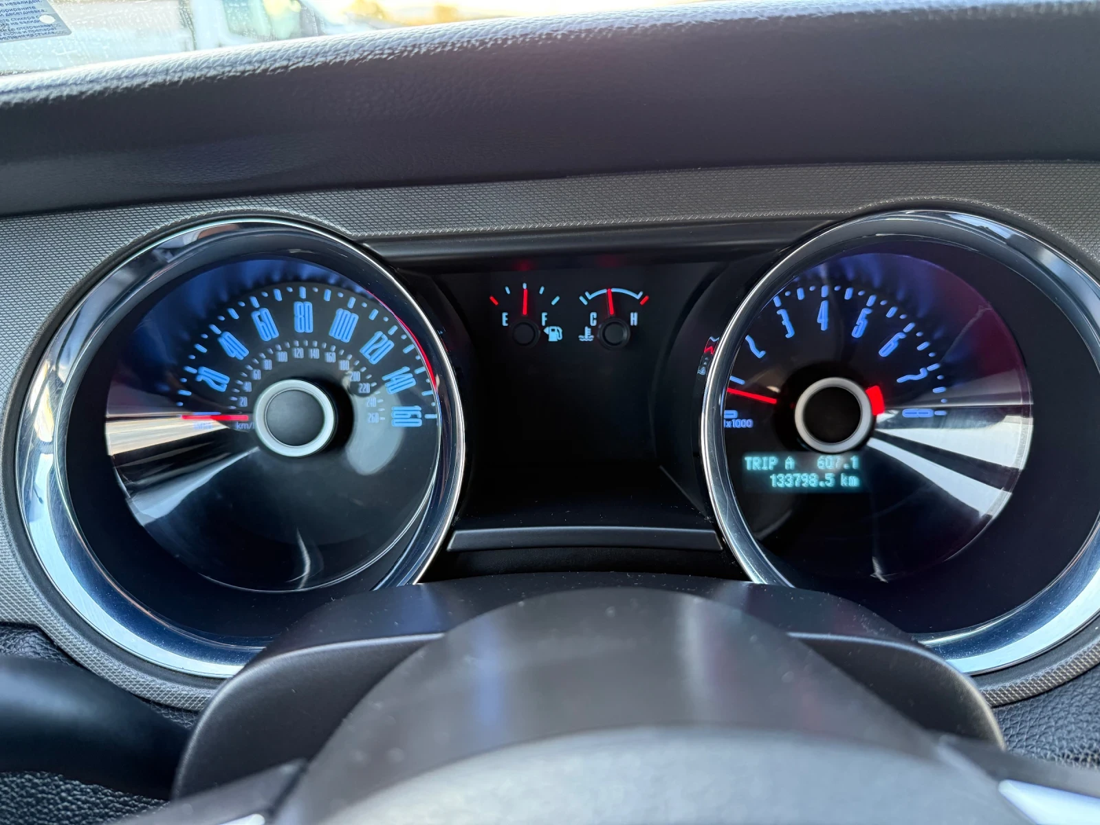 Ford Mustang ≫ 2014 • 16 300 EUR • ID: 30368630 | Auto.bg